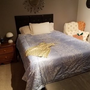 Bedding | Summer Comforter Tree Branch Printed Design | Poshmark